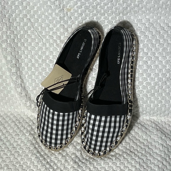 St. John's Bay | Shoes | St Johns Bay Marlee Black Ginham Shoes | Poshmark